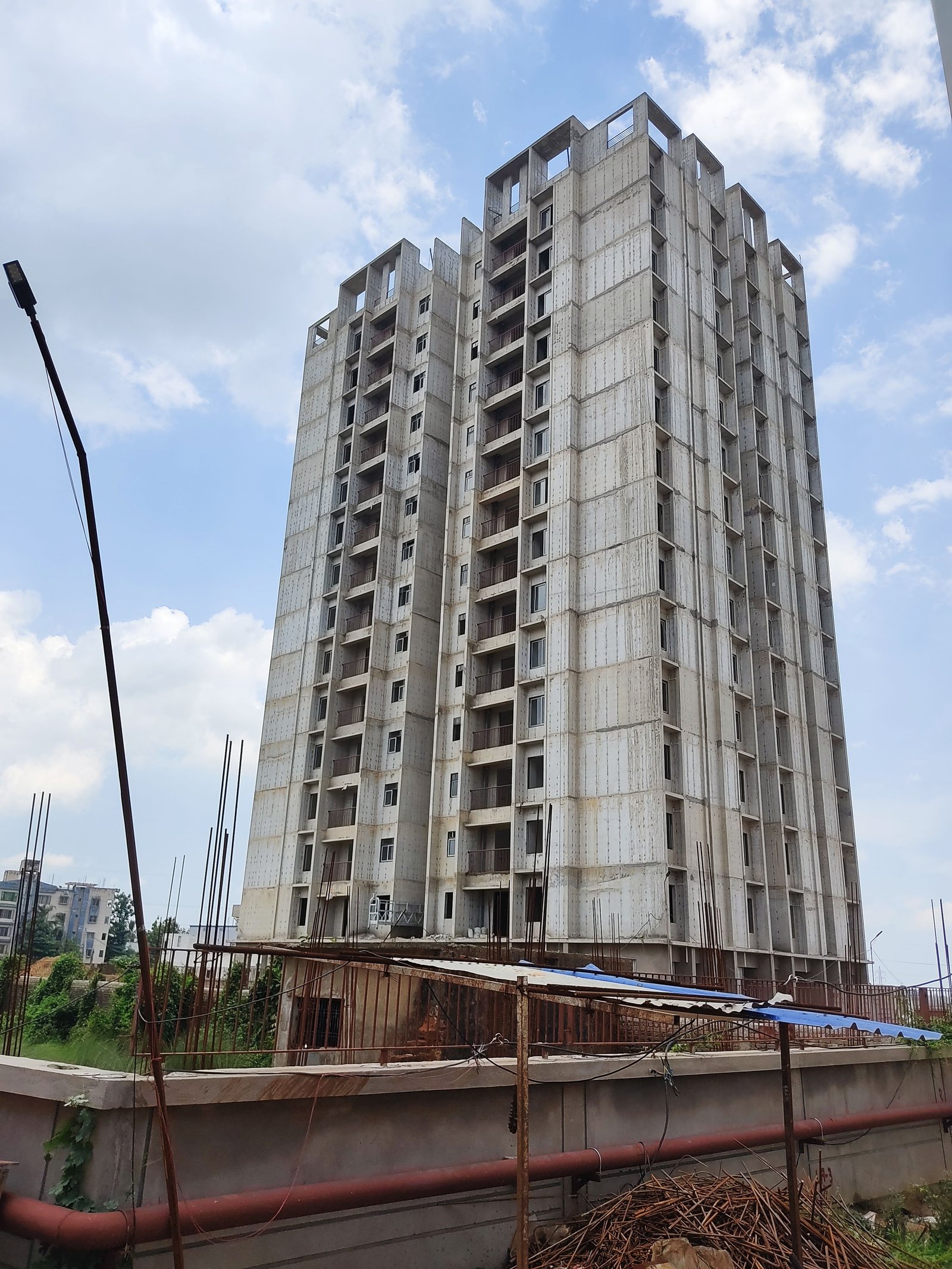 Luxury project in Bhubaneswar | 2/3 BHK starting @ 69.90 Lakhs